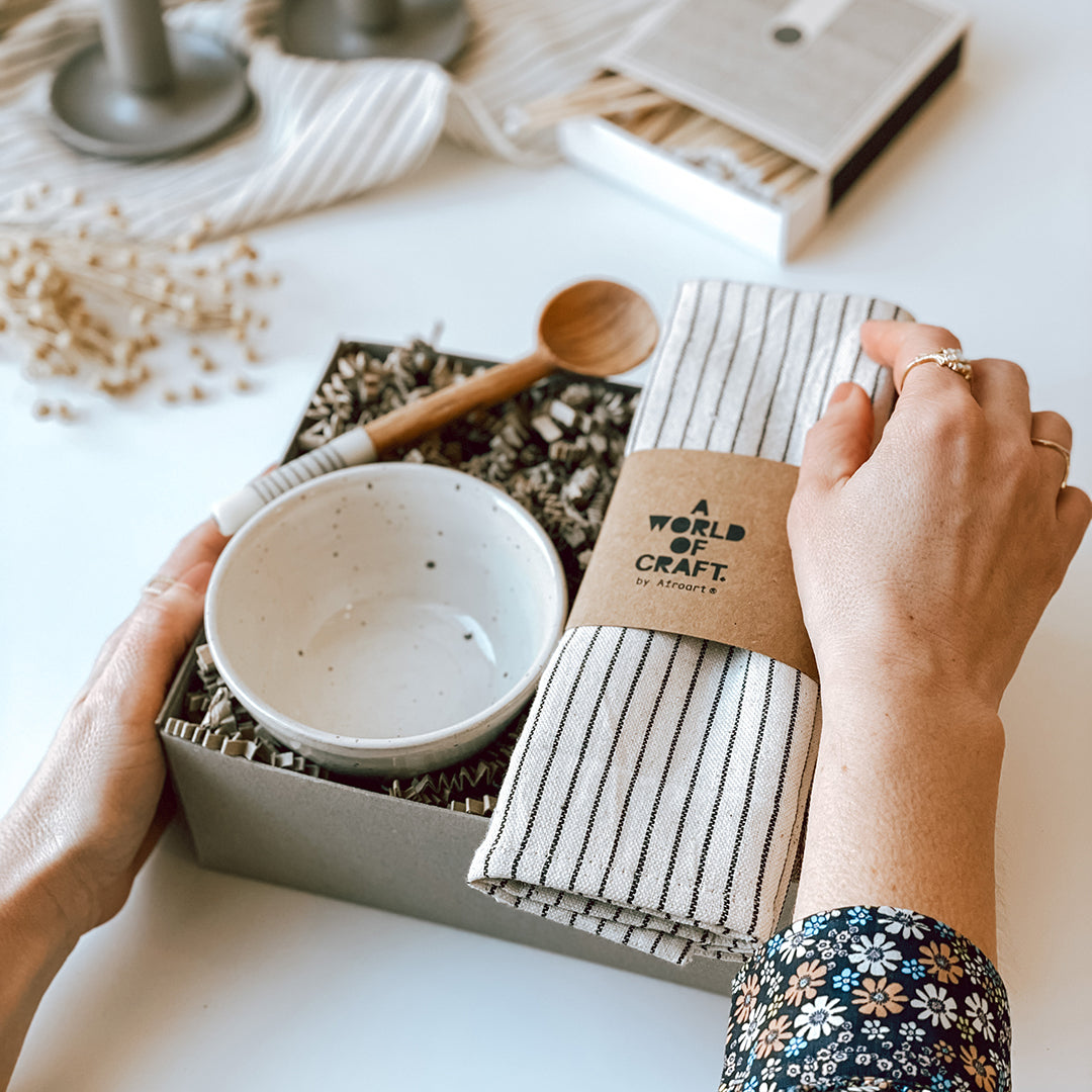 Unique Gift Boxes, Curated Gift Boxes, Luxury Gifts | byFoke